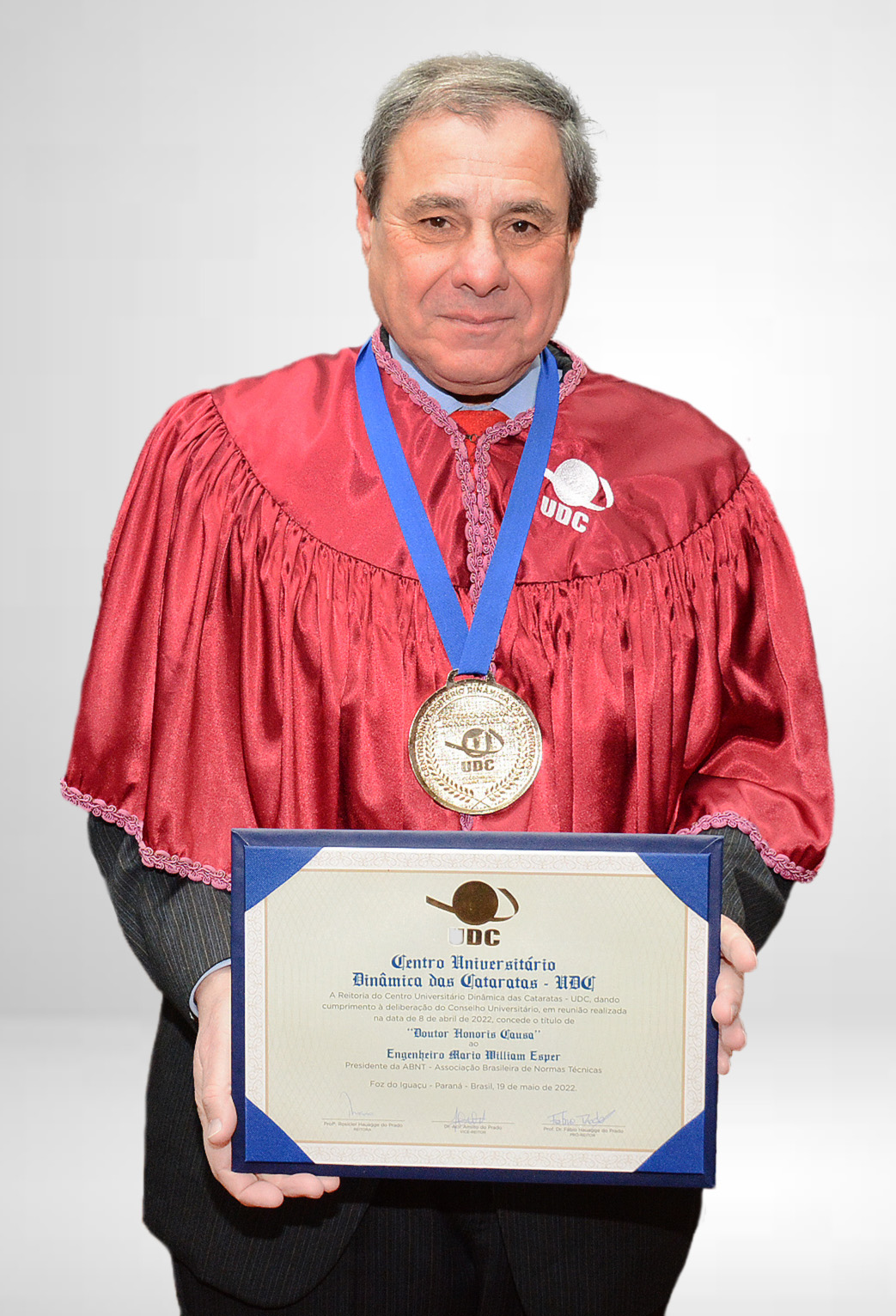 Mario William recebe título Doutor Honoris Causa da UDC - PORTAL ABCP